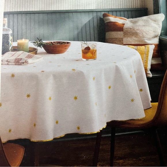 Threshold | Kitchen | Threshold Round Tablecloth Gold Star Trim 7 ...